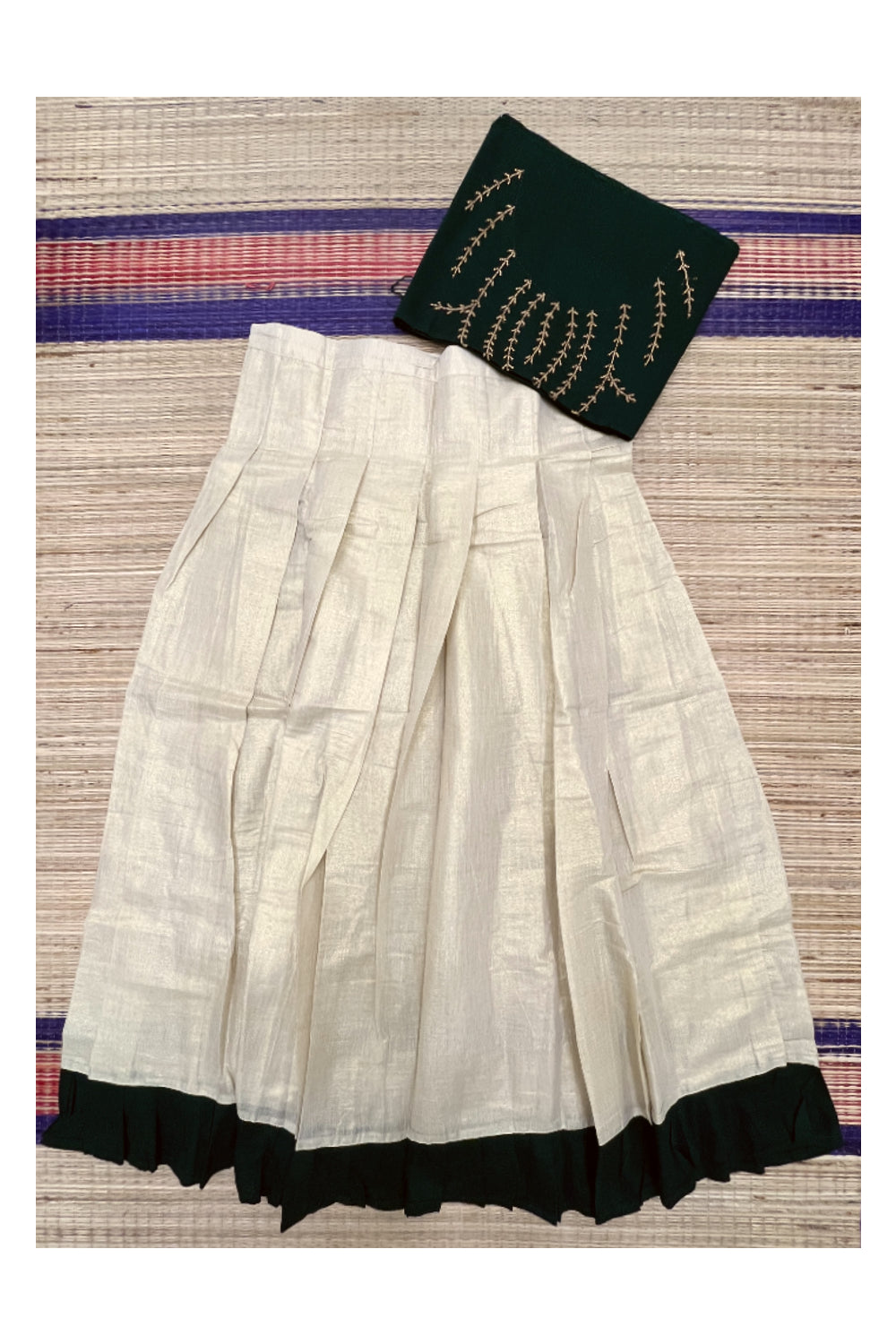 Kasavu Dhavani (Stitched & Unstitched) – Southloom.com - Kerala ...