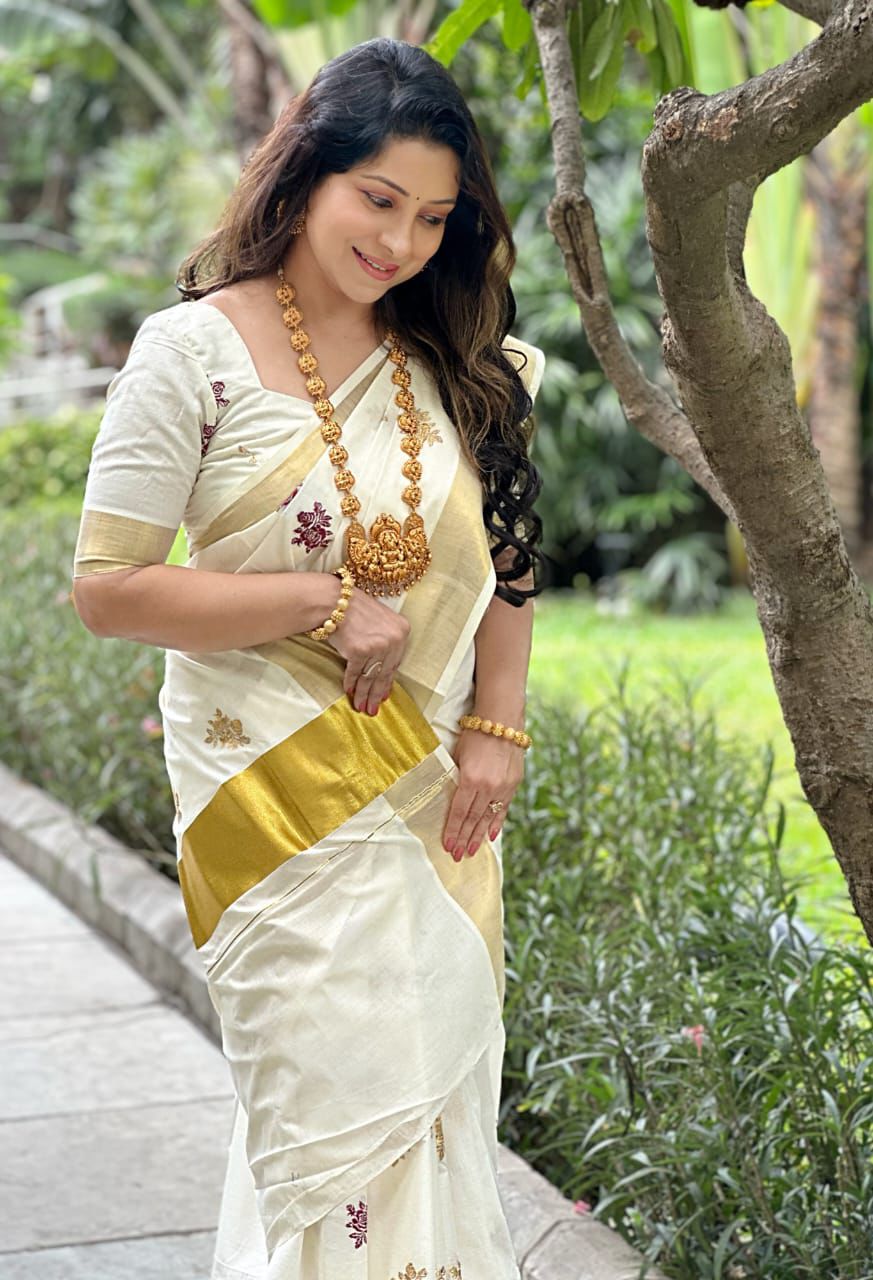 Kerala Saree Online – Southloom Handmade and Organics