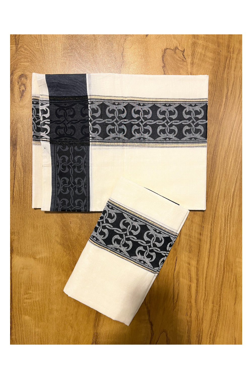 Kerala Cotton Single Set Mundu (Mundum Neriyathum) with Black Block pr ...
